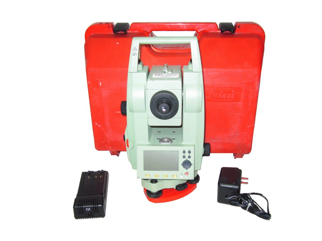 LEICA TC407 Total Station Dual Display Transit Level w/ Battery ...