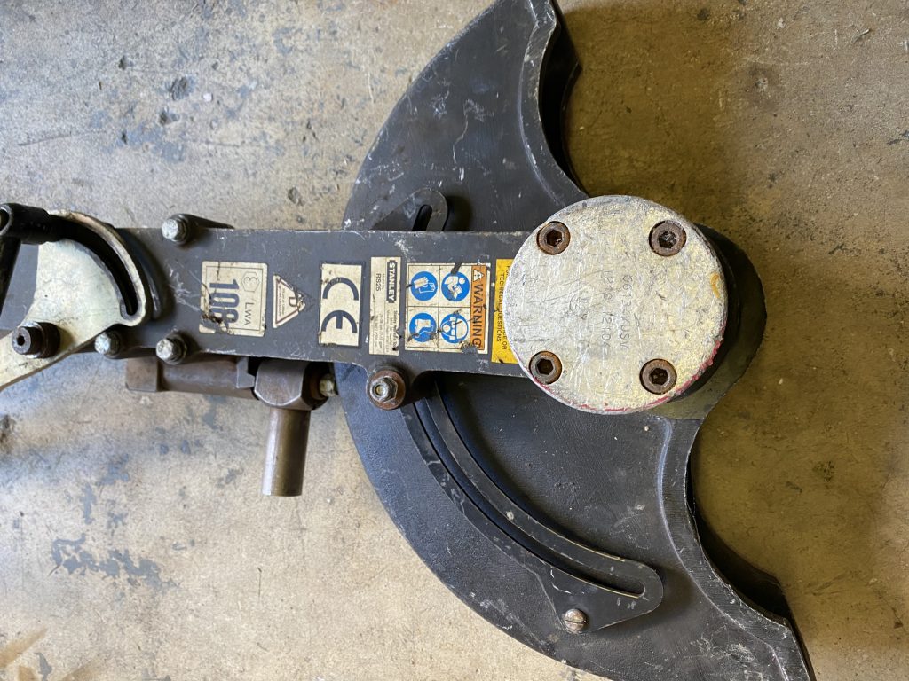 Stanley Hydraulic Rail Saw Concrete Saw Train Track Cutter | Advanced ...