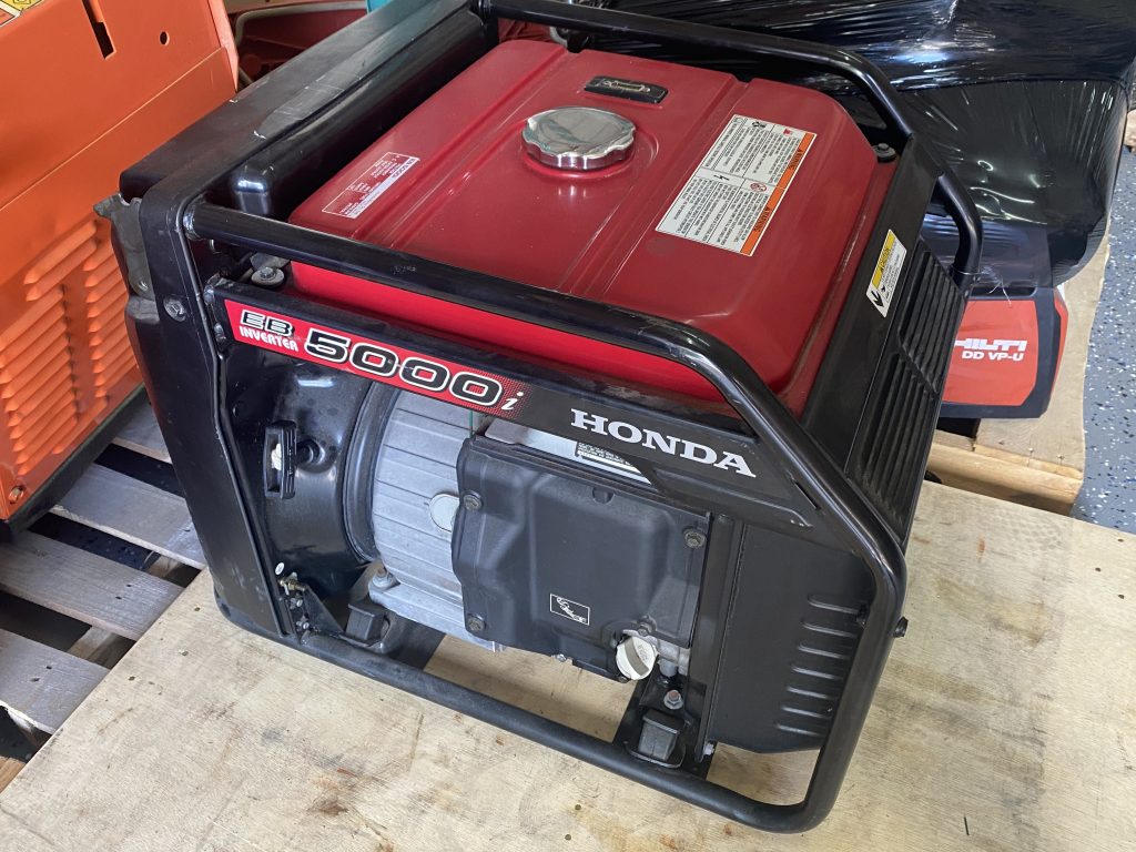 Demo Honda EB5000i Gas Powered Portable Generator Inverter (No CO ...