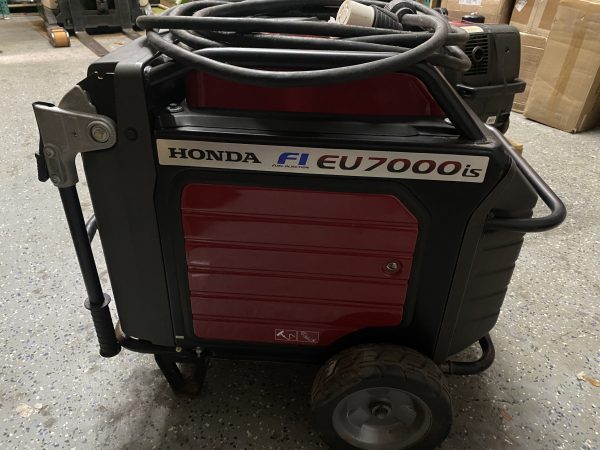 Honda EU7000IS AT1 Inverter Generator (Ships to California) | Advanced ...