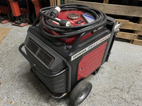 Honda EU7000IS AT1 Inverter Generator (Ships to California) | Advanced ...