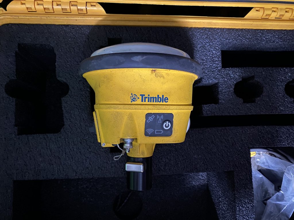 Trimble SPS985 Smart Antenna 900 MHz Radio – Advanced Tool & Equipment