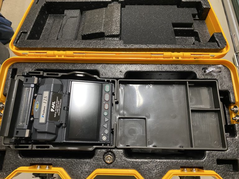 Fujikura 12S Fusion Splicer with Case – Advanced Tool & Equipment