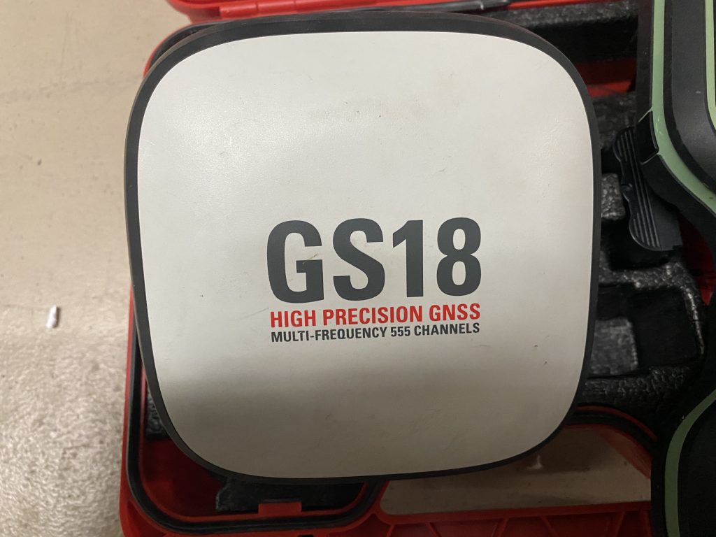 Leica GS18 High Precision GNSS GPS w/ CS20 Data Collector Controller ...