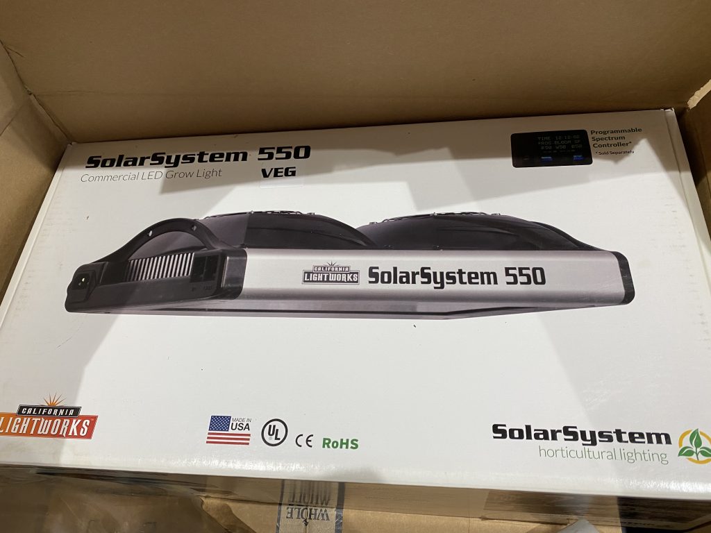 California Lightworks 550 LED Commercial Plant Grow Lighting System ...