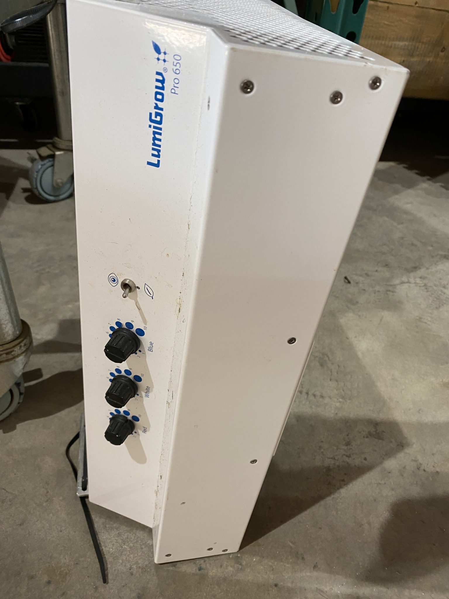 Lumigrow pro 650 Horticulture Plant Grow Light – Advanced Tool & Equipment