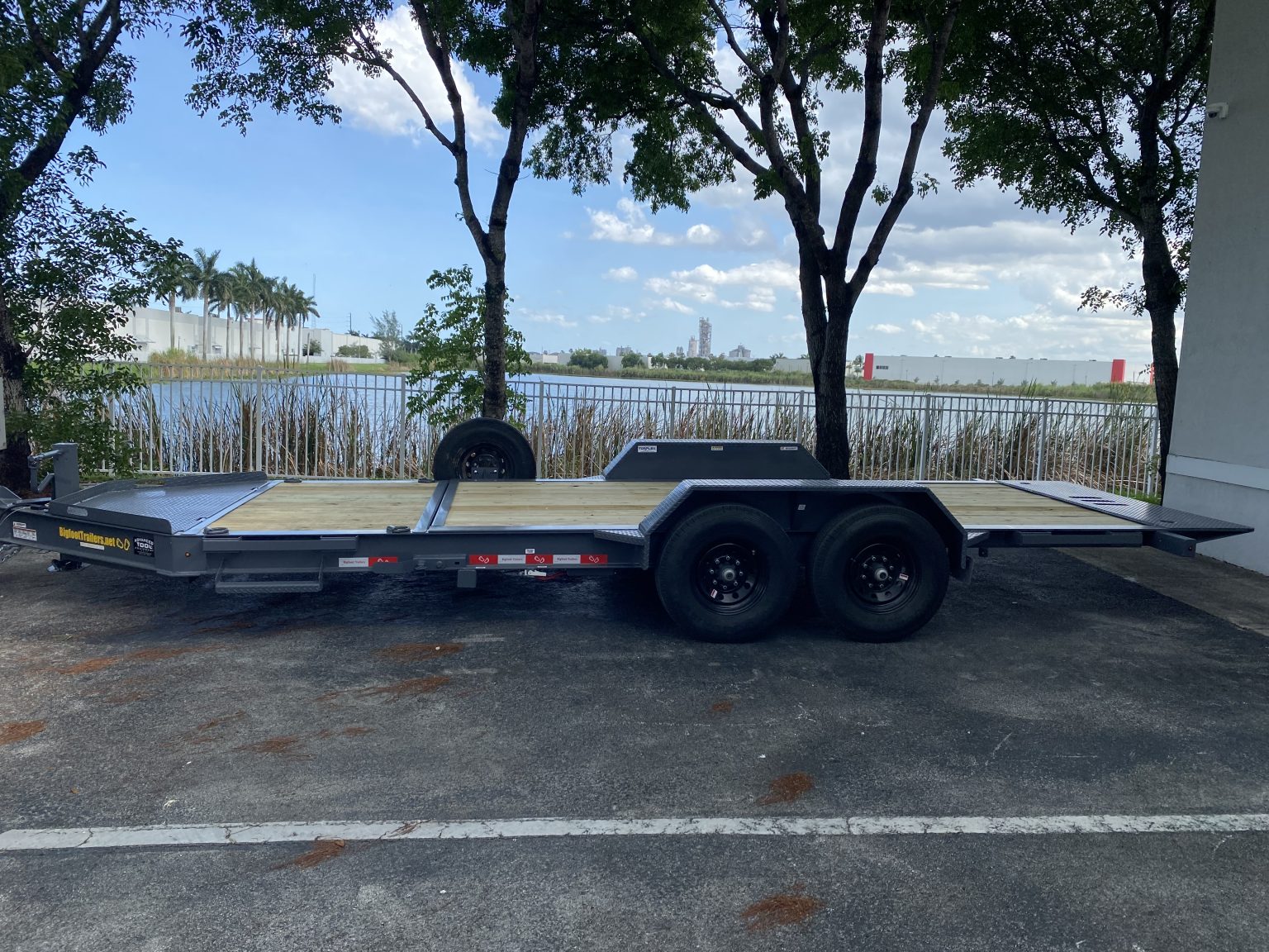 2025 Bigfoot Yeti 15K Hydraulically Dampened Tilt Deck Equipment ...